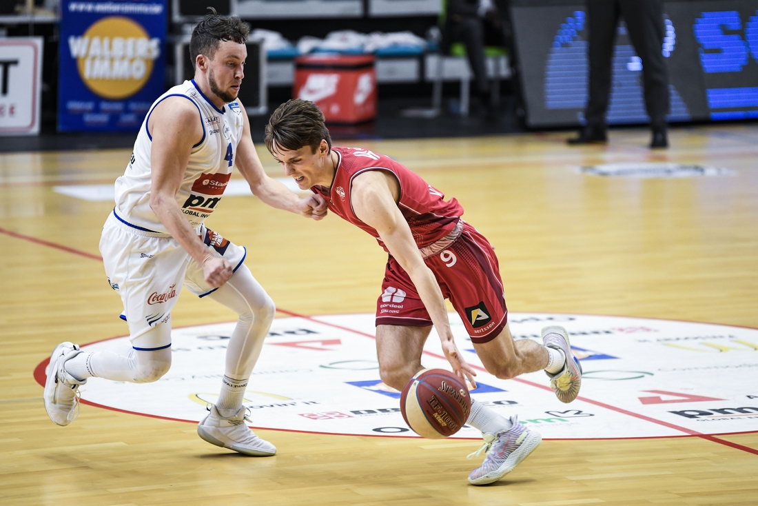 Kangoeroes Mechelen wint derby van Telenet Giants Antwerp - Gazet van Antwerpen