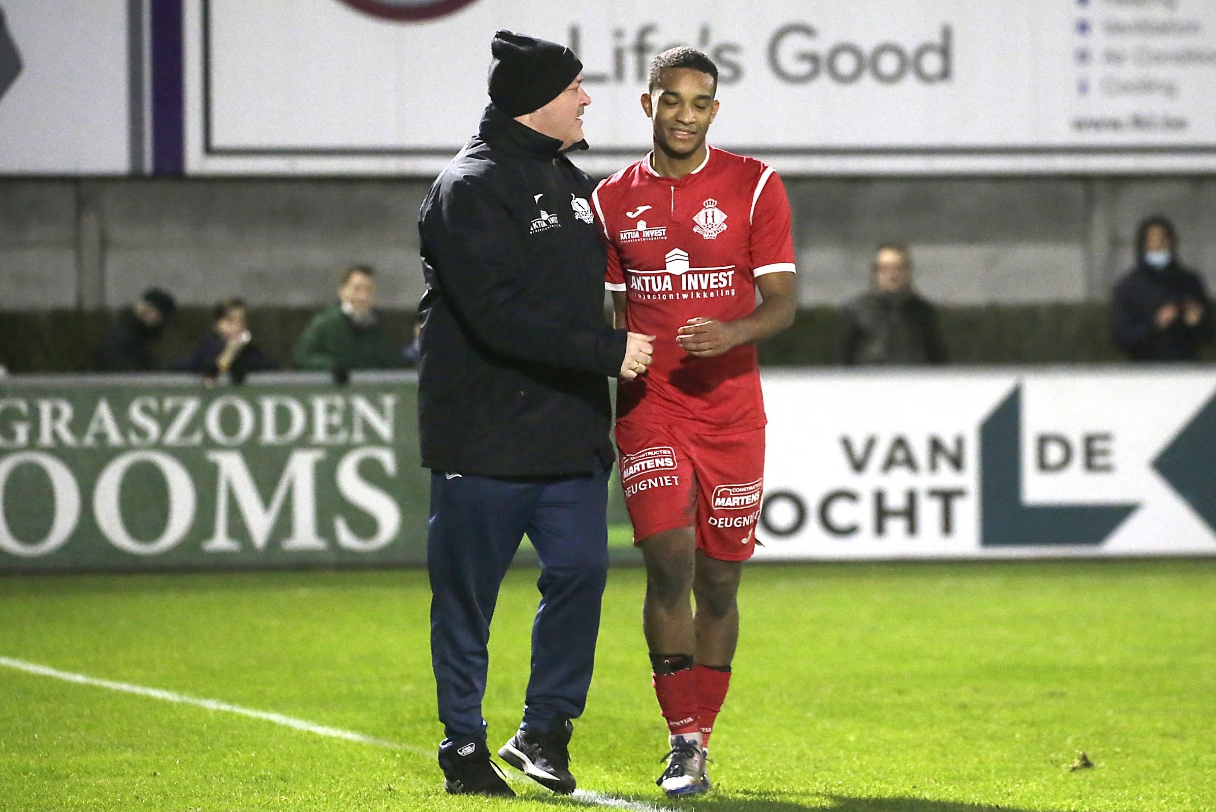 Fallou Fall blijft Hoogstraten trouw ondanks negatief licentienieuws ...