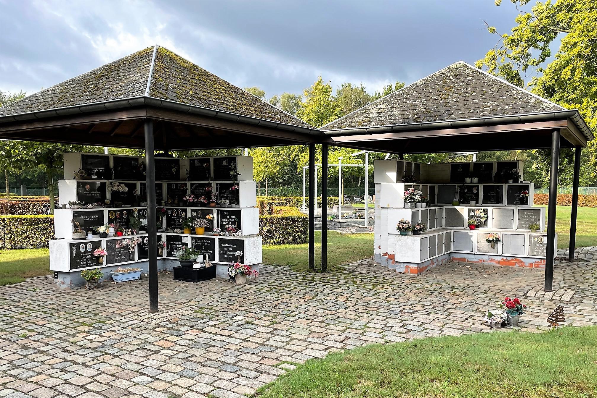 Onderhoudswerken columbaria begraafplaats Vossenveld (Stabroek) | Gazet ...