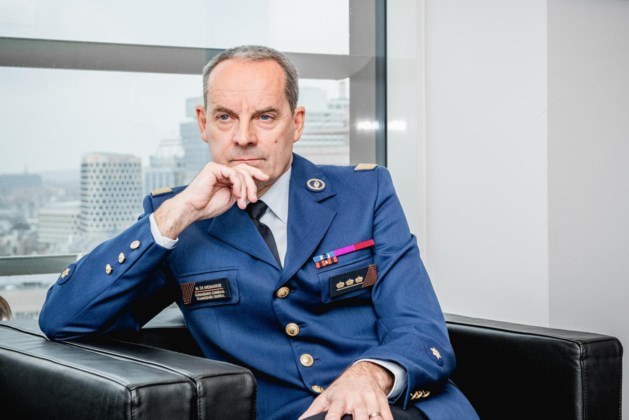Moet commissaris-generaal van federale politie straks opstappen? “Bevoegde ministers hebben hem ...