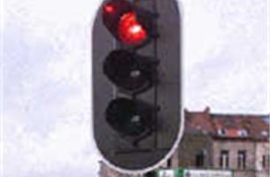 Toyota ontwikkelt systeem om auto's te doen stoppen bij rood licht ...