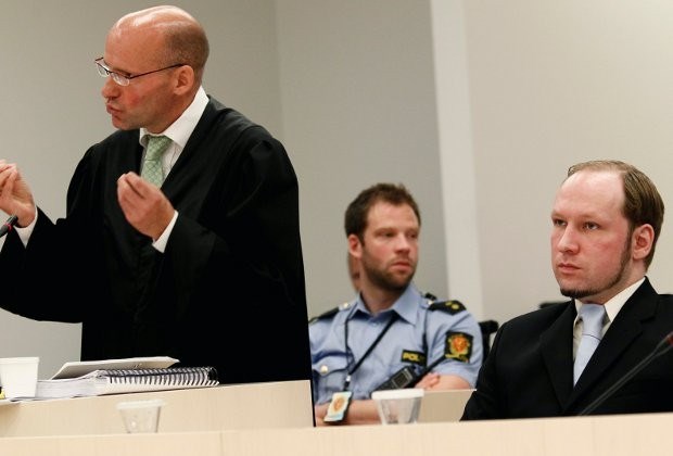 Advocaat Breivik begint met pleidooi voor vrijspraak | Gazet van Antwerpen